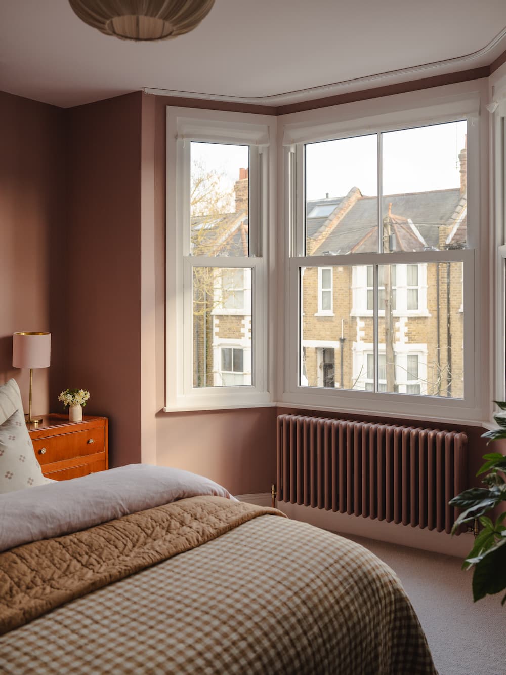 Bay window radiator ideas for beautiful interiors